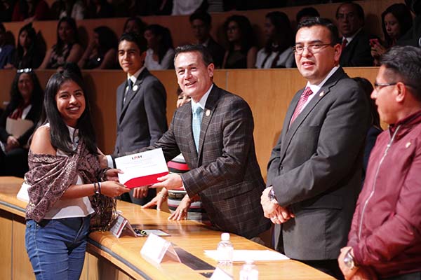 41 años de educación en la Preparatoria 3
